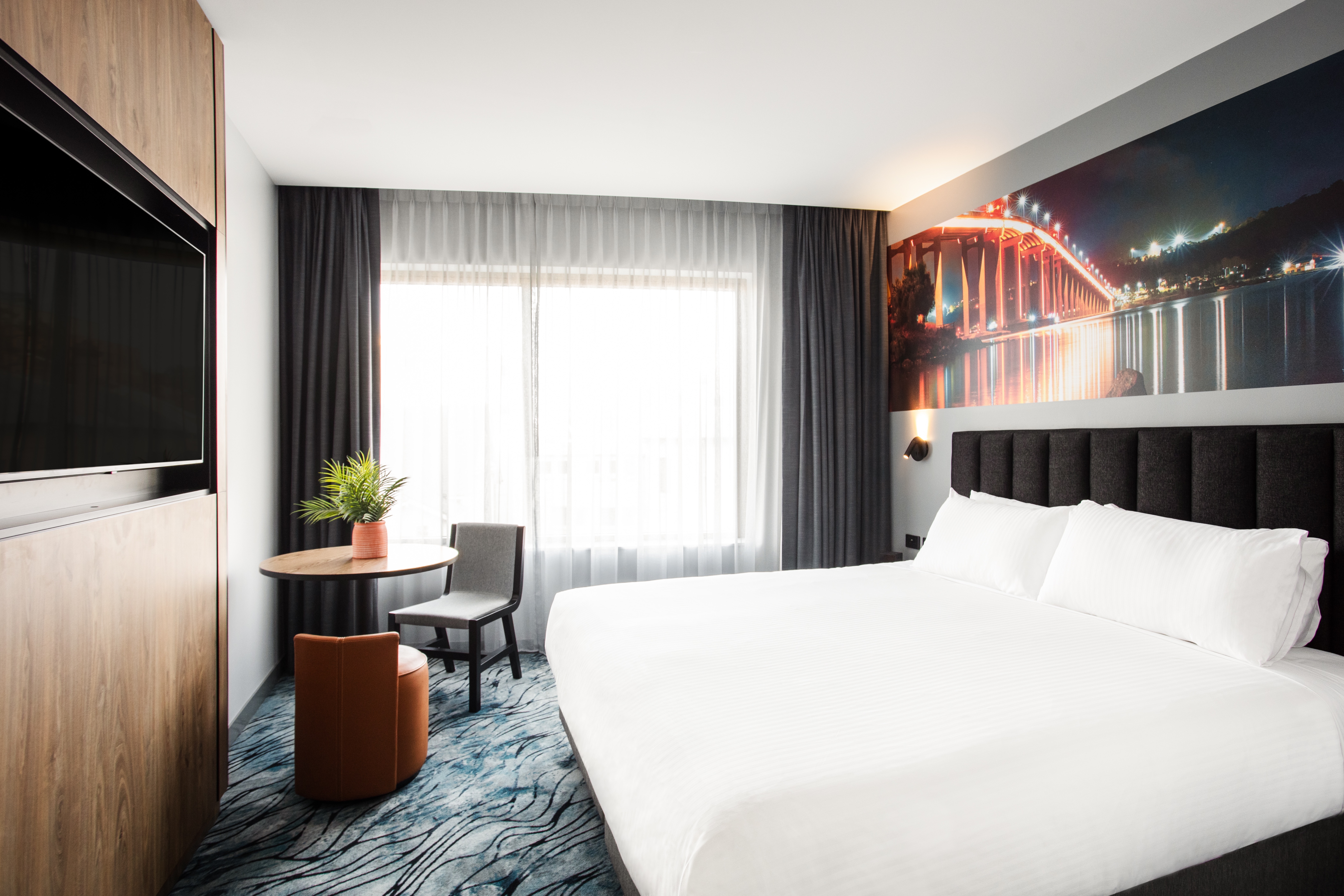 Hilton Partners with Fragrance Group to Launch DoubleTree by Hilton Hobart