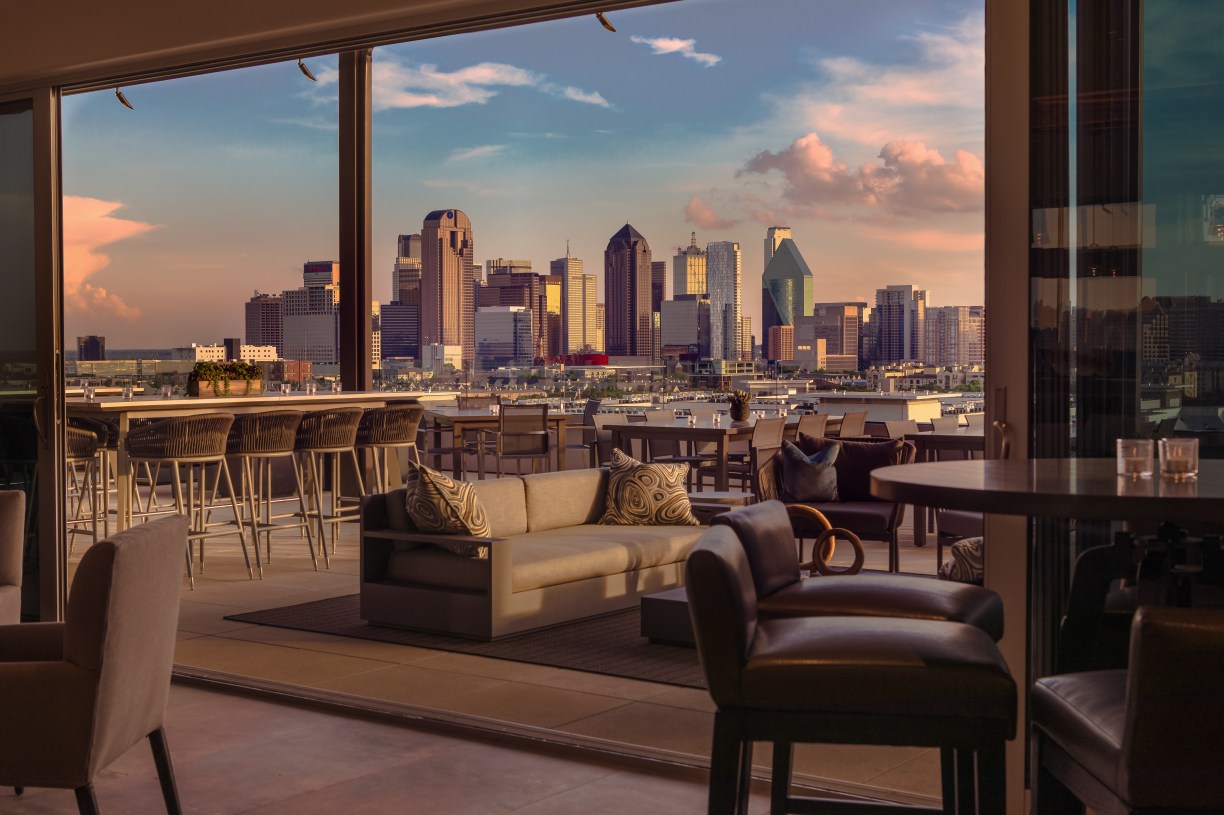 Canopy by Hilton Dallas Uptown Rooftop Restaurant